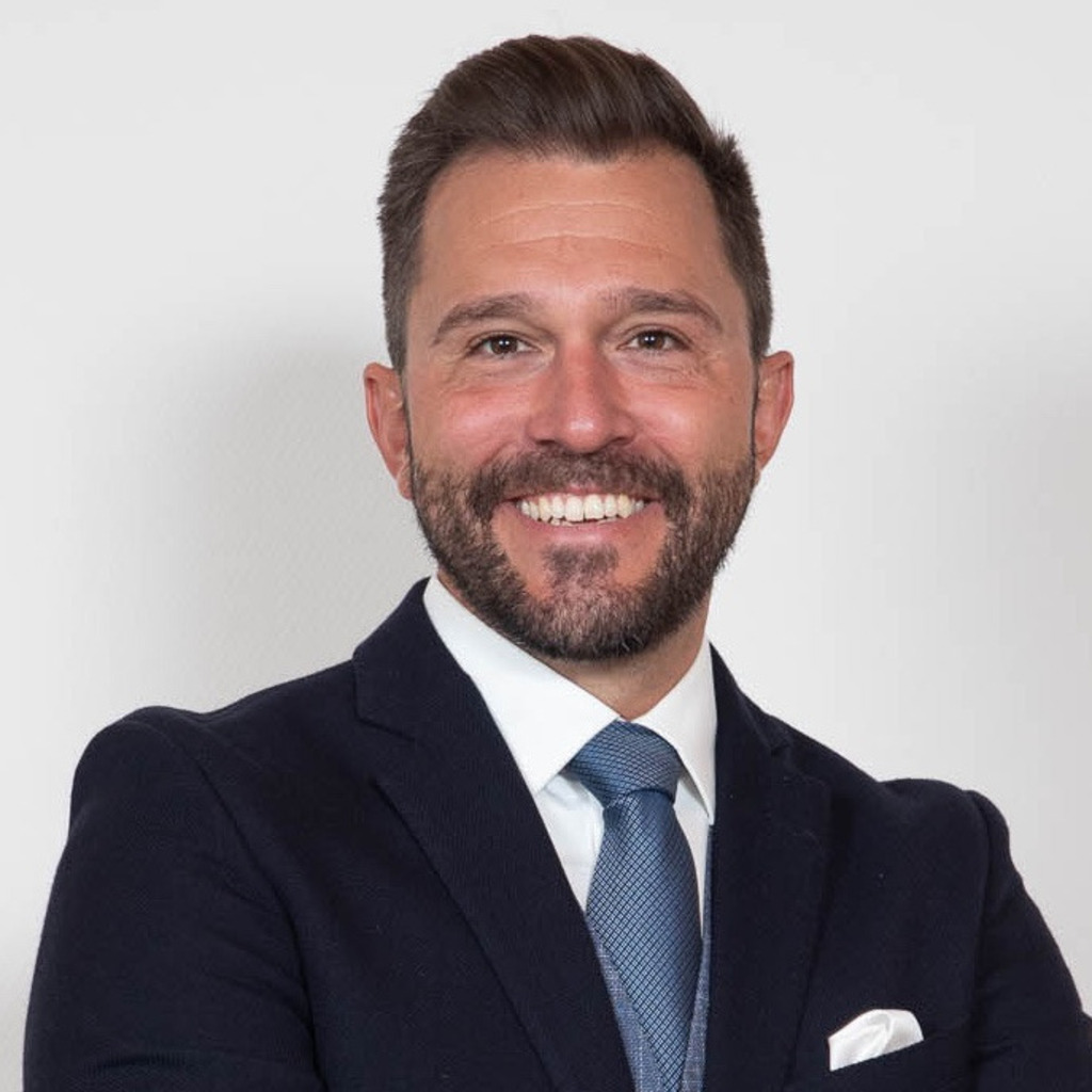 Tim Brucker - Geschäftsführer - Sikler GmbH & Co. KG | XING