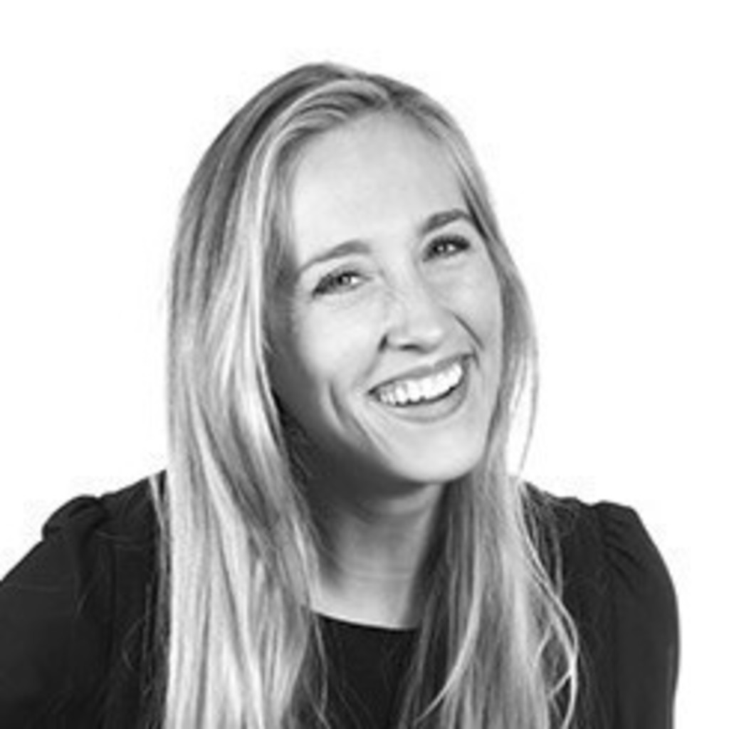 Lea Teichmann - Professionelles Präsentationsdesign - pixelicious GmbH | XING