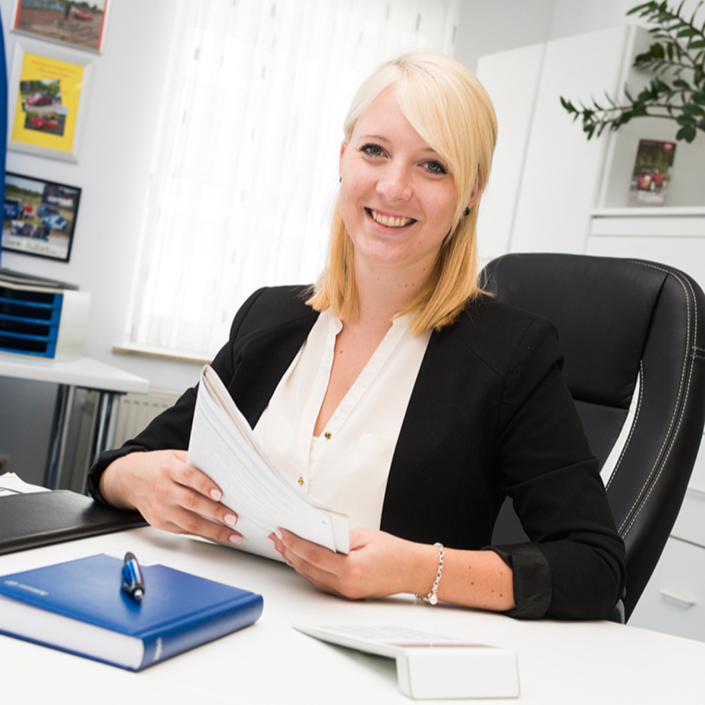 Lisa Wachter - Vertriebsassistent - Allianz Beratungs- und Vertriebs-AG ...