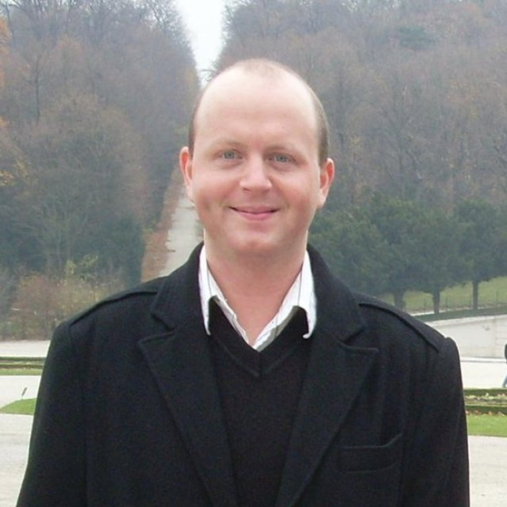 Hans Moser - Geschäftsführer - LoMoX GmbH | XING