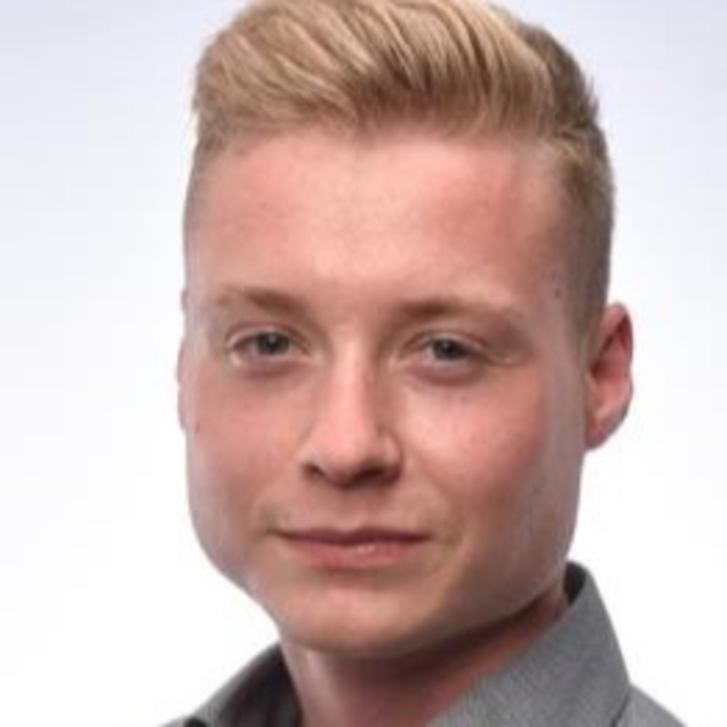 Christopher Piasecki's Instagram, Twitter & Facebook on IDCrawl