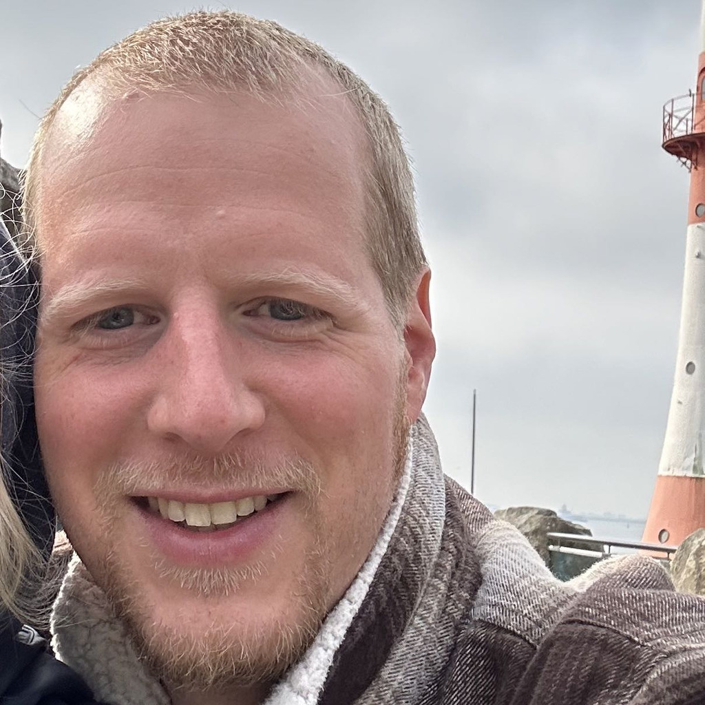 Alex Marx - Postbote - Deutsche Post & DHL | XING