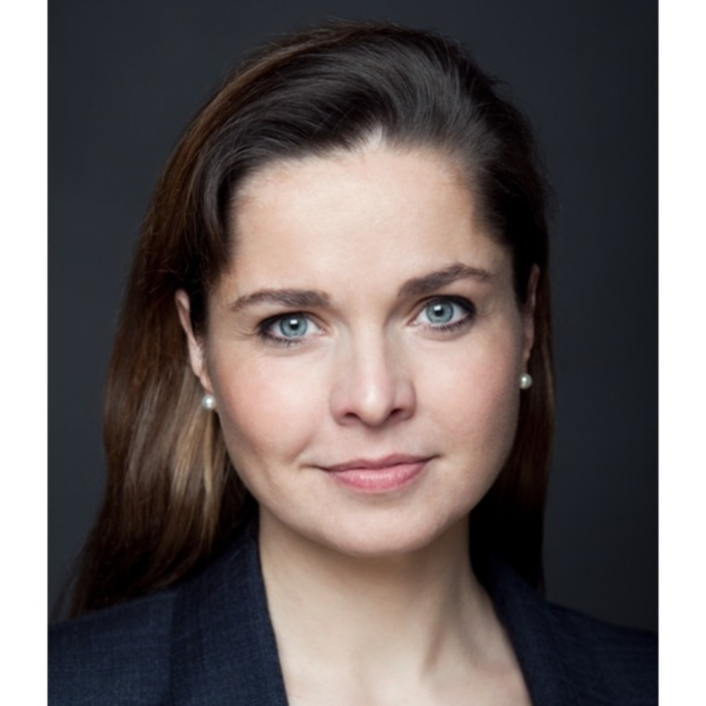 Karina Faust - Übersetzerin, Landschaftsarchitektin, Juristin - Faust ...