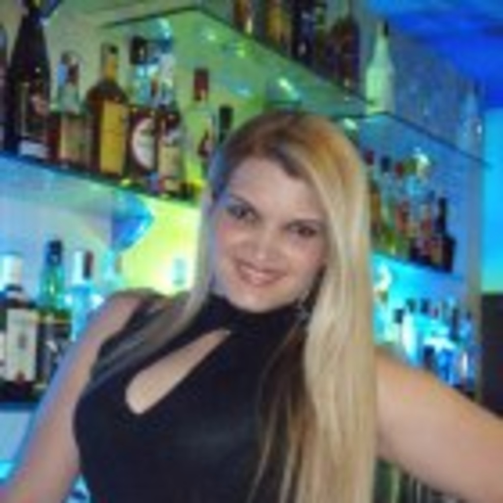 Anna Karolina de mendonça Teixeira: hosteleria, dependienta, cuidado de ...