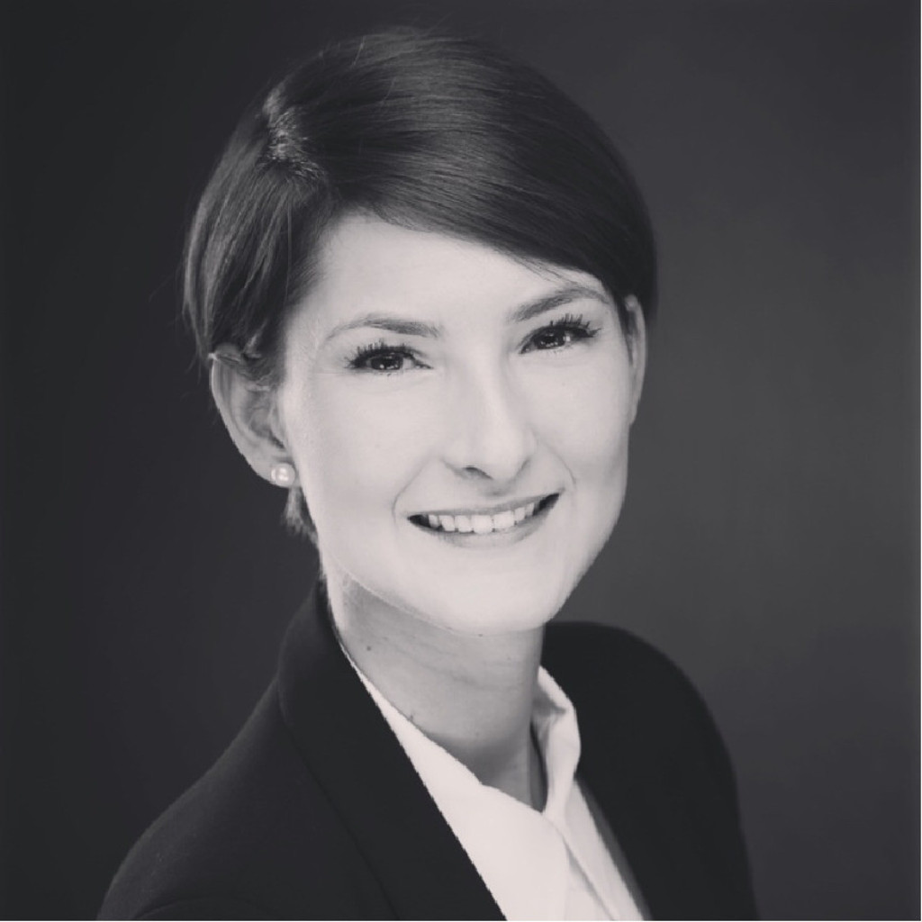 Juliane Schneider - Stellvertretende Niederlassungsleitung - SALT AND ...