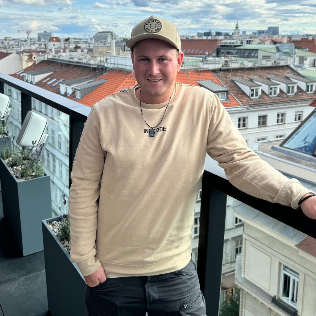 Johannes Holler - Sales Manager - APU Schönberg | XING