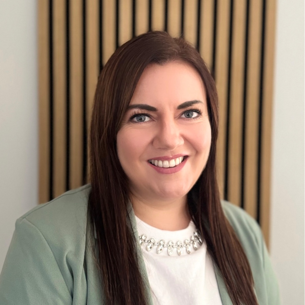 Melanie Rauner - Teamleiterin Supply Chain Planung - Dichtungstechnik ...