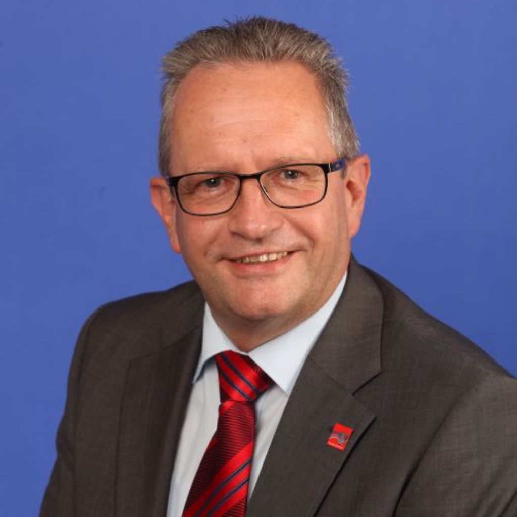 Rainer Fritsch - Leiter Fachbereich Finanzen - Schwalm-Eder-Kreis | XING