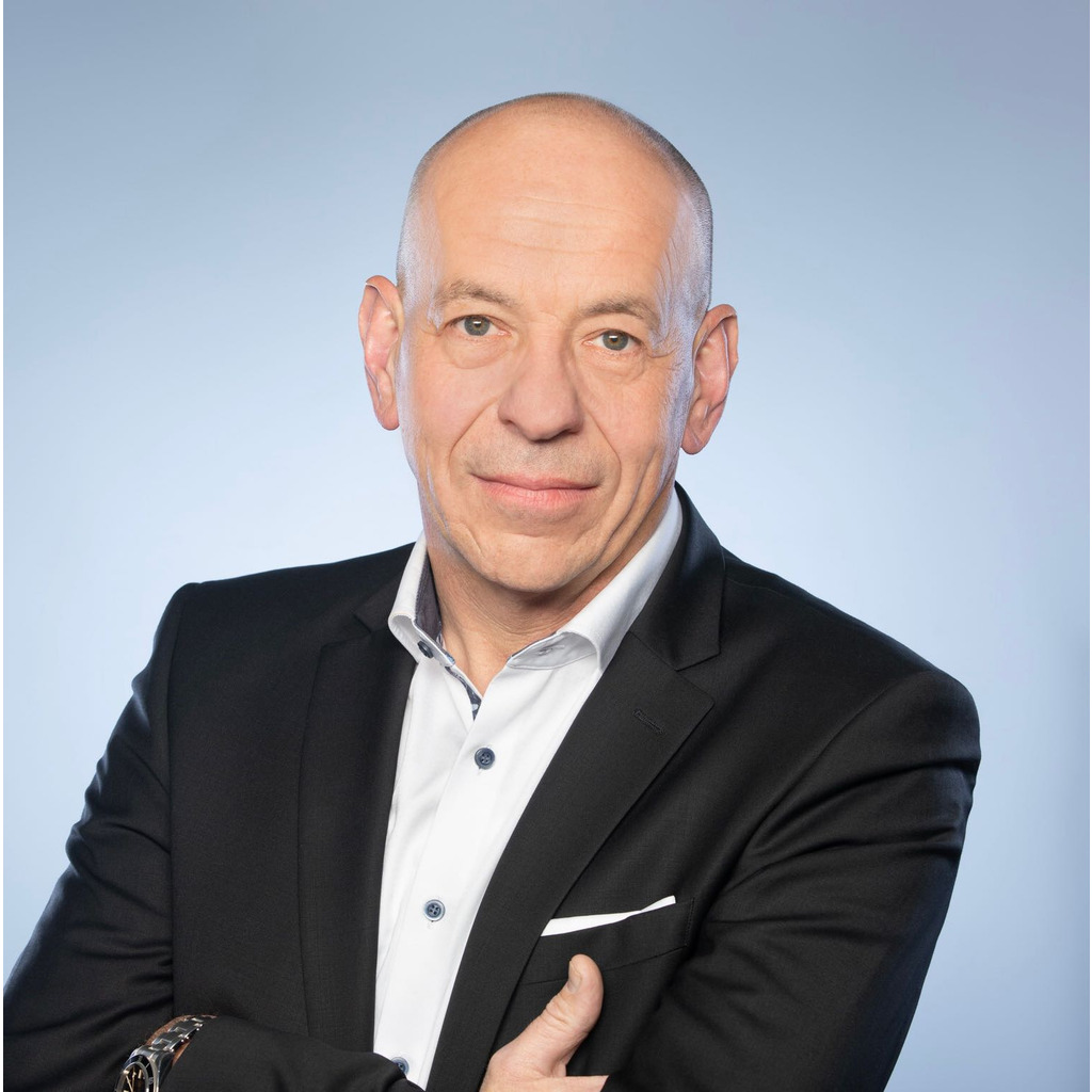 Rainer Haag - Projektmanager Außenleuchten - TRILUX Vertrieb GmbH | XING