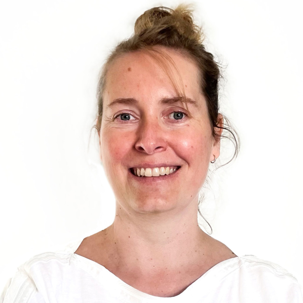 Julia Petermann - Freelancerin / Sprecherin - Petermann // Voice | XING