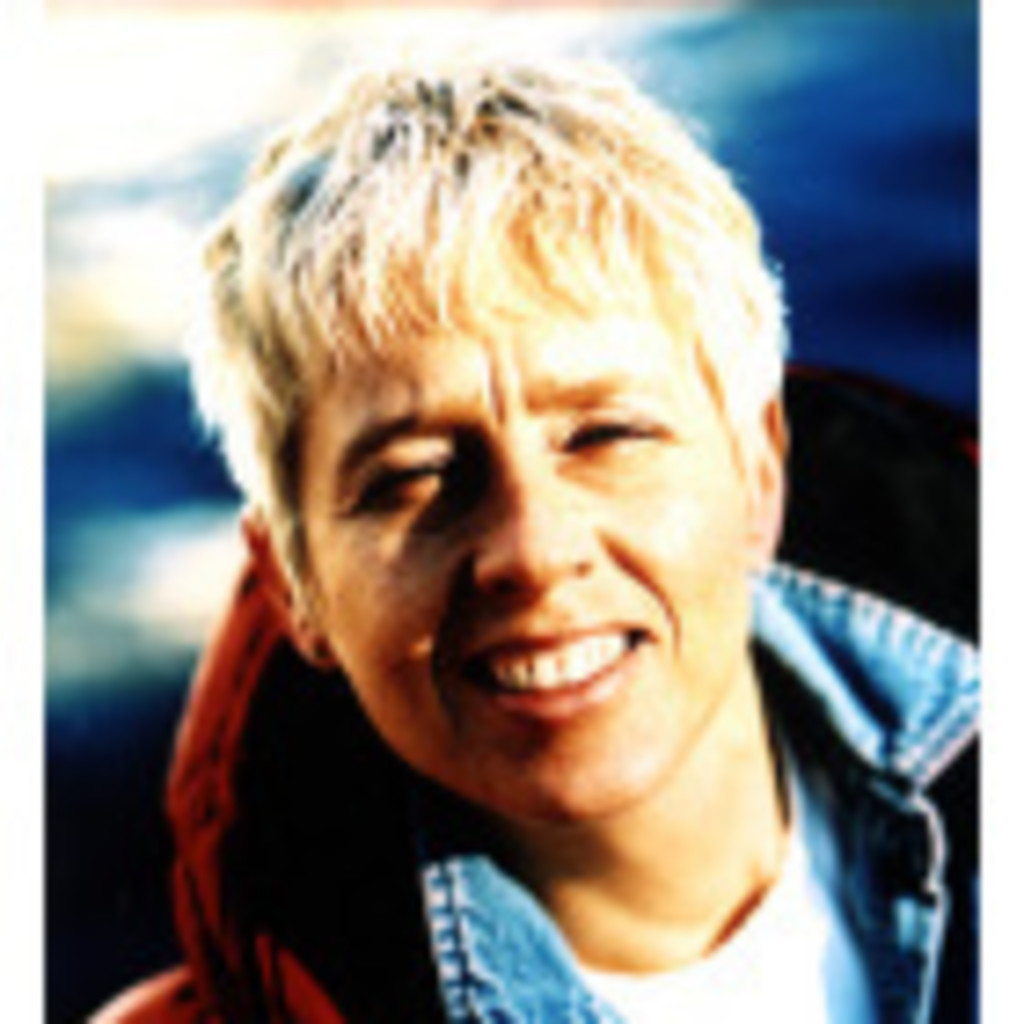 Jacqueline Simon's Instagram, Twitter & Facebook on IDCrawl