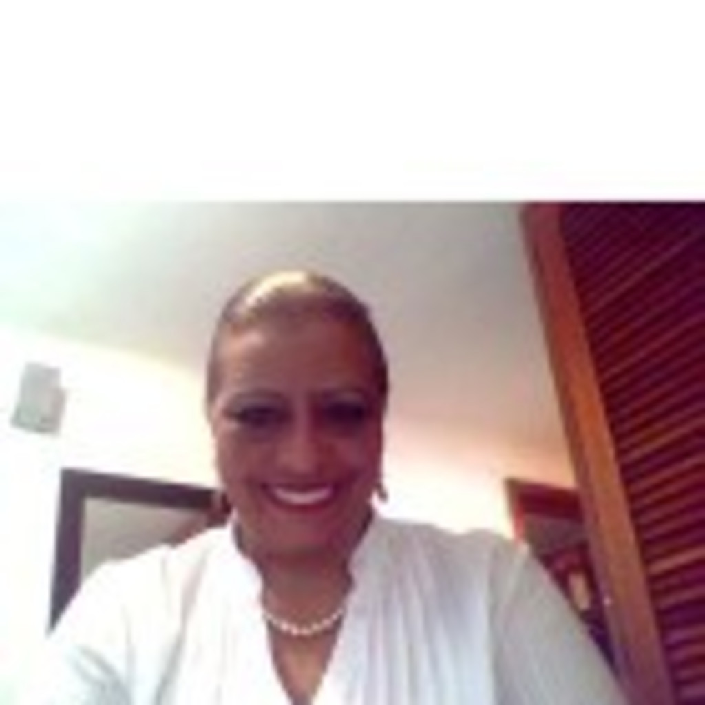 Edith Martina - Directora - Coro Martina | XING