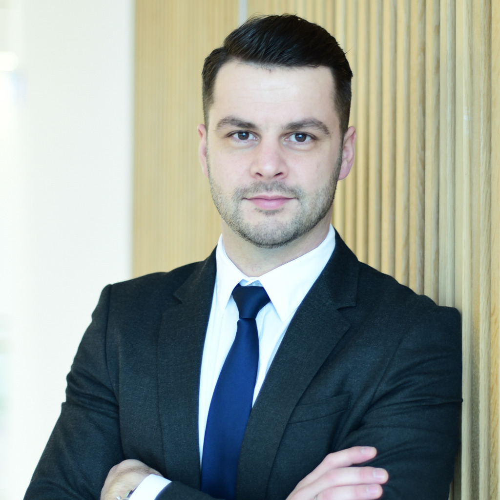 Fesser aus Hamburg in der Personensuche von Das Telefonbuch