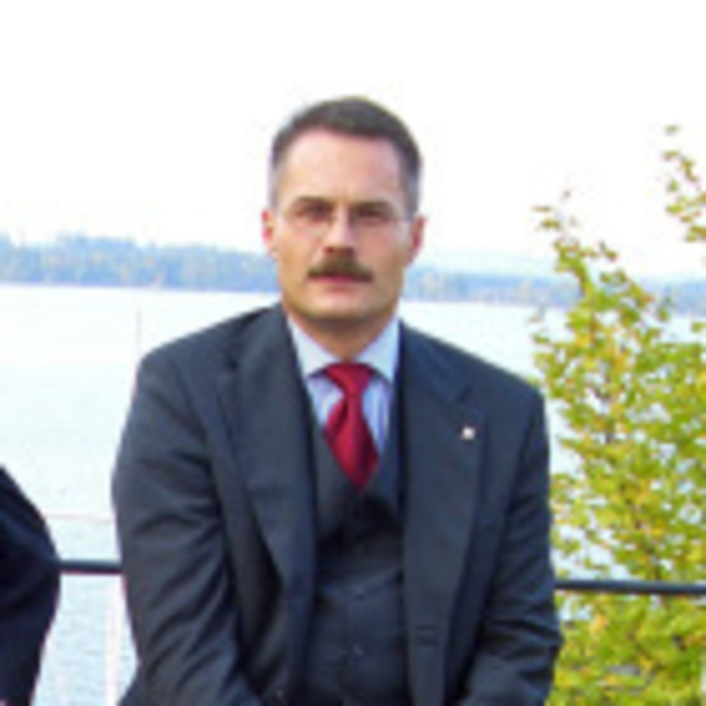 Alexander Hahn - Abteilungsleiter - Deutsche Bank AG | XING