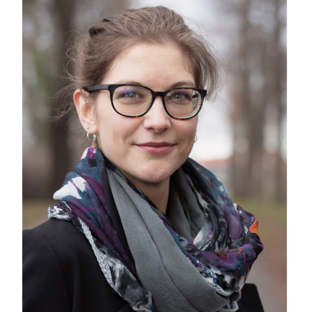 Laura Li's Instagram, Twitter & Facebook on IDCrawl