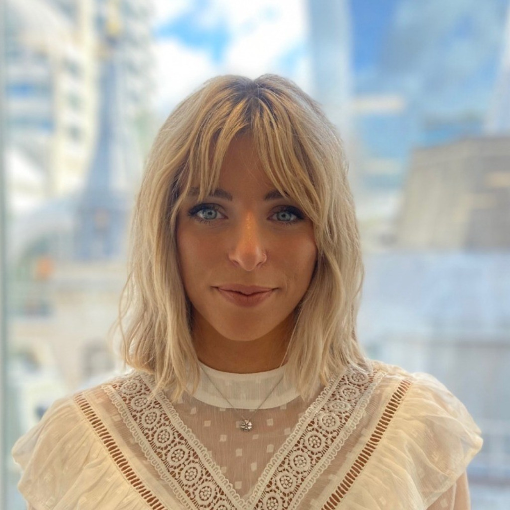 Emily Cook - Associate Director - DSJ Global | XING