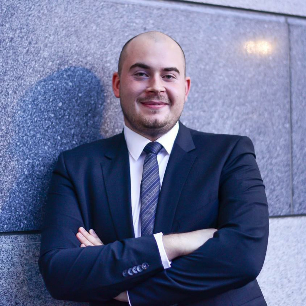 Tom Stelzer - Elektroniker für Geräte und Systeme - Fiessler Elektronik ...