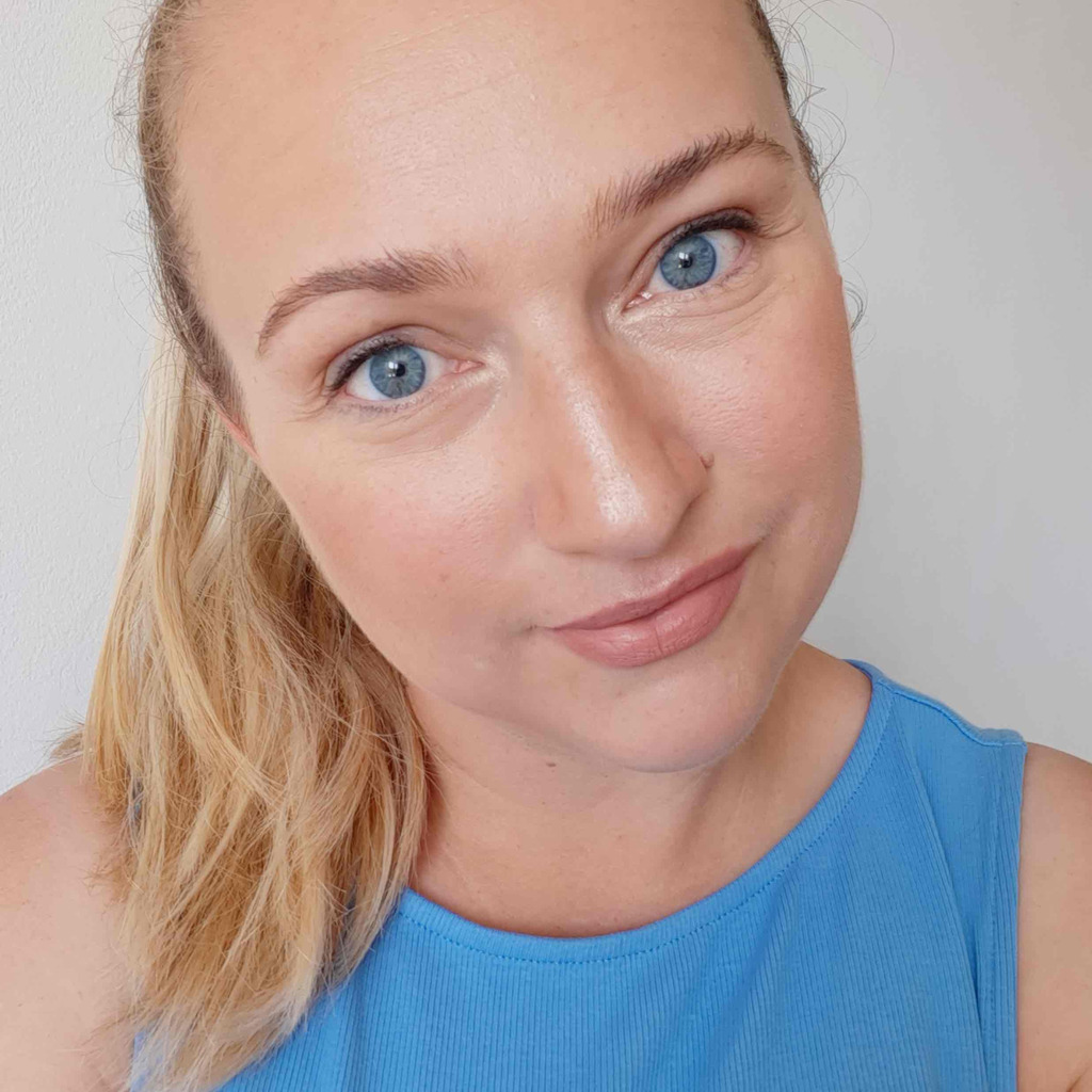 Stephanie Behling's Instagram, Twitter & Facebook on IDCrawl