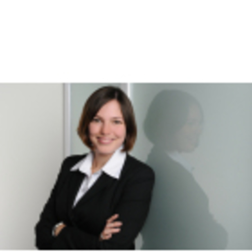 Daniela Bauer - Analyst - Elbufer Invest GmbH & Cie. KG | XING