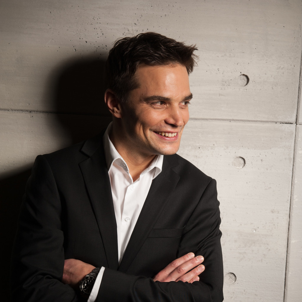 Alexander Schuster aus München in der Personensuche von Das Telefonbuch