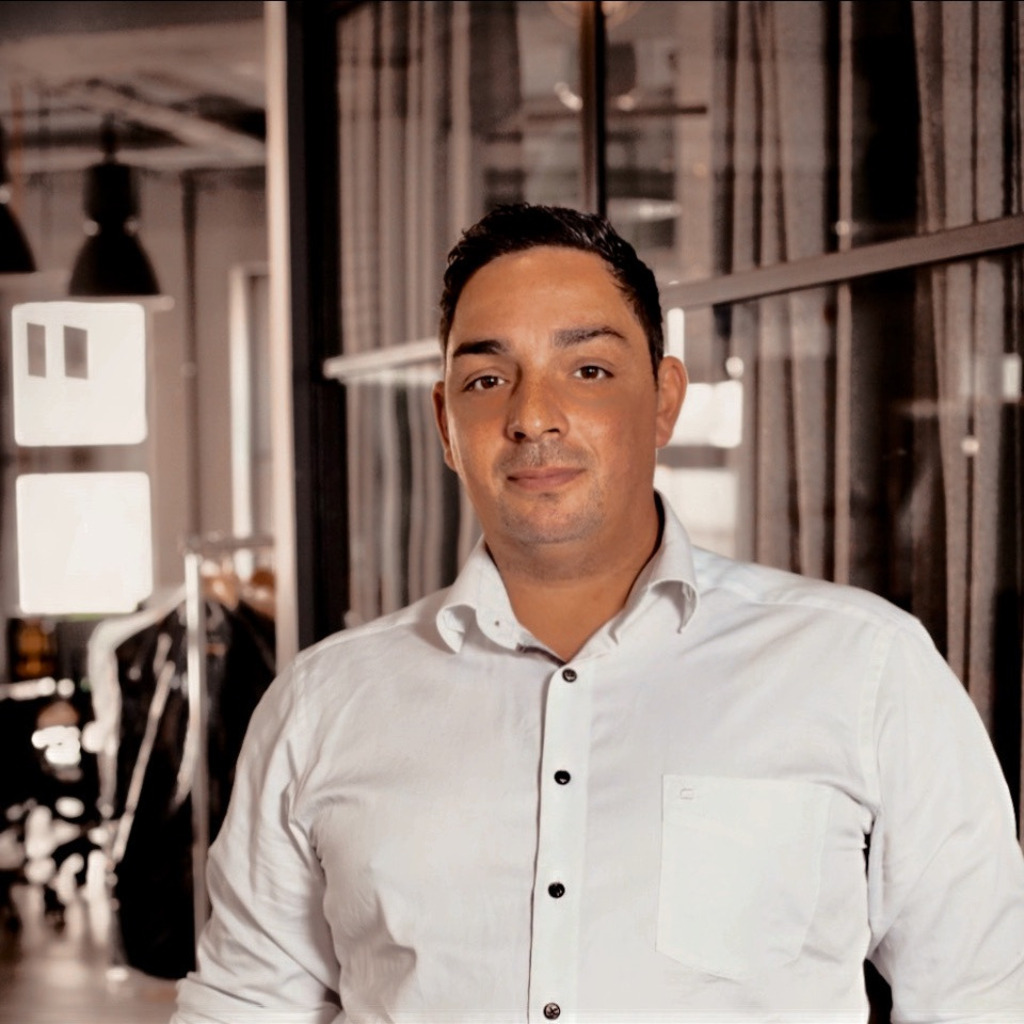 Marc Roggenkämper - Bauleitung - SK-Flachdach GmbH | XING