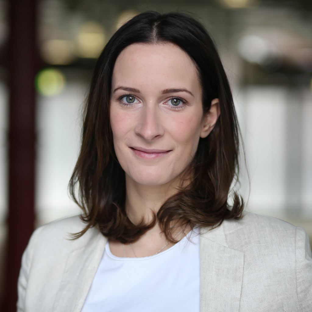 Louisa Verch - Founder - apartmen | XING