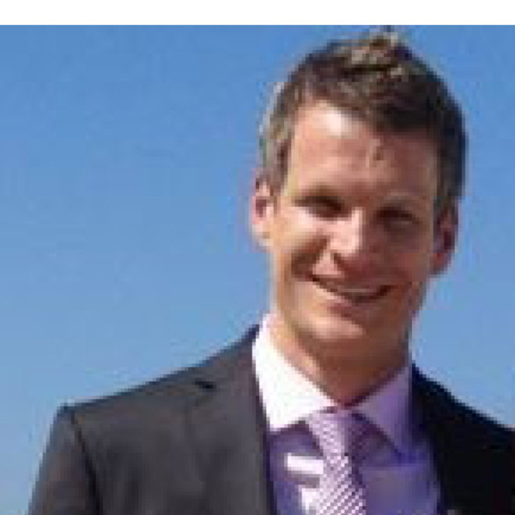 Peter Hebert - Leiter Online - Moebelexperten | XING