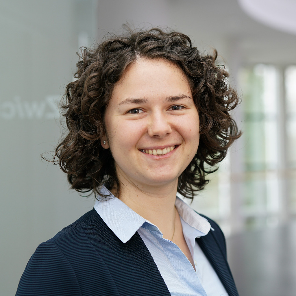 Sabrina Schwarz's Instagram, Twitter & Facebook on IDCrawl