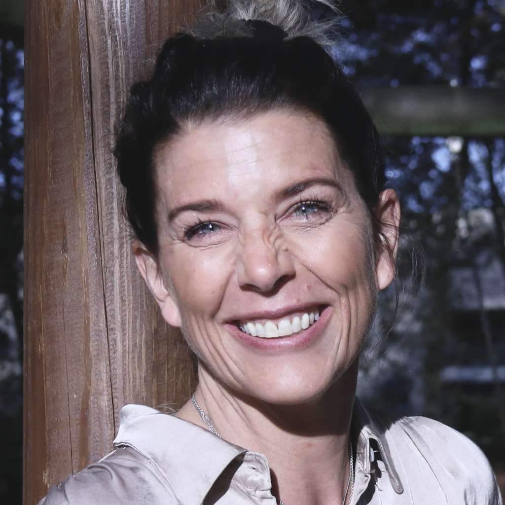 Dr. Nina Gatter - Ärztin für ästhetische Medizin - Dr. Nina Gatter ...