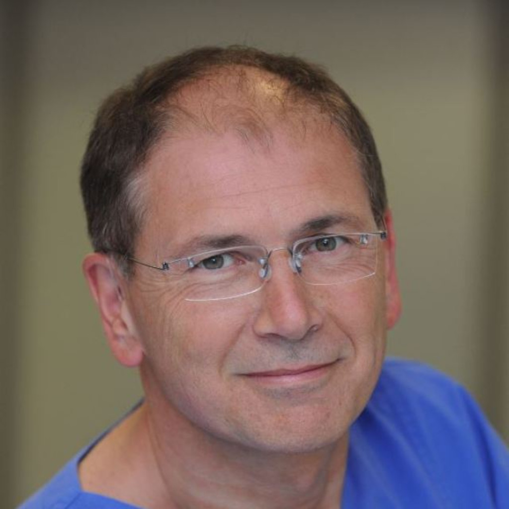 Georg Lindemann - Leiter der Weiterbildung Fachpflege für Intenivpflege ...