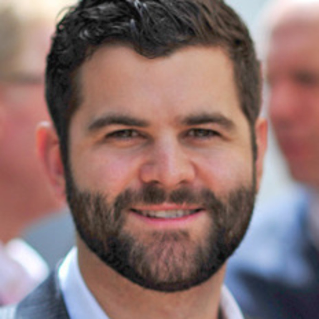 Sam Jones - Director of Sales - Starwood Hotels & Resorts | XING