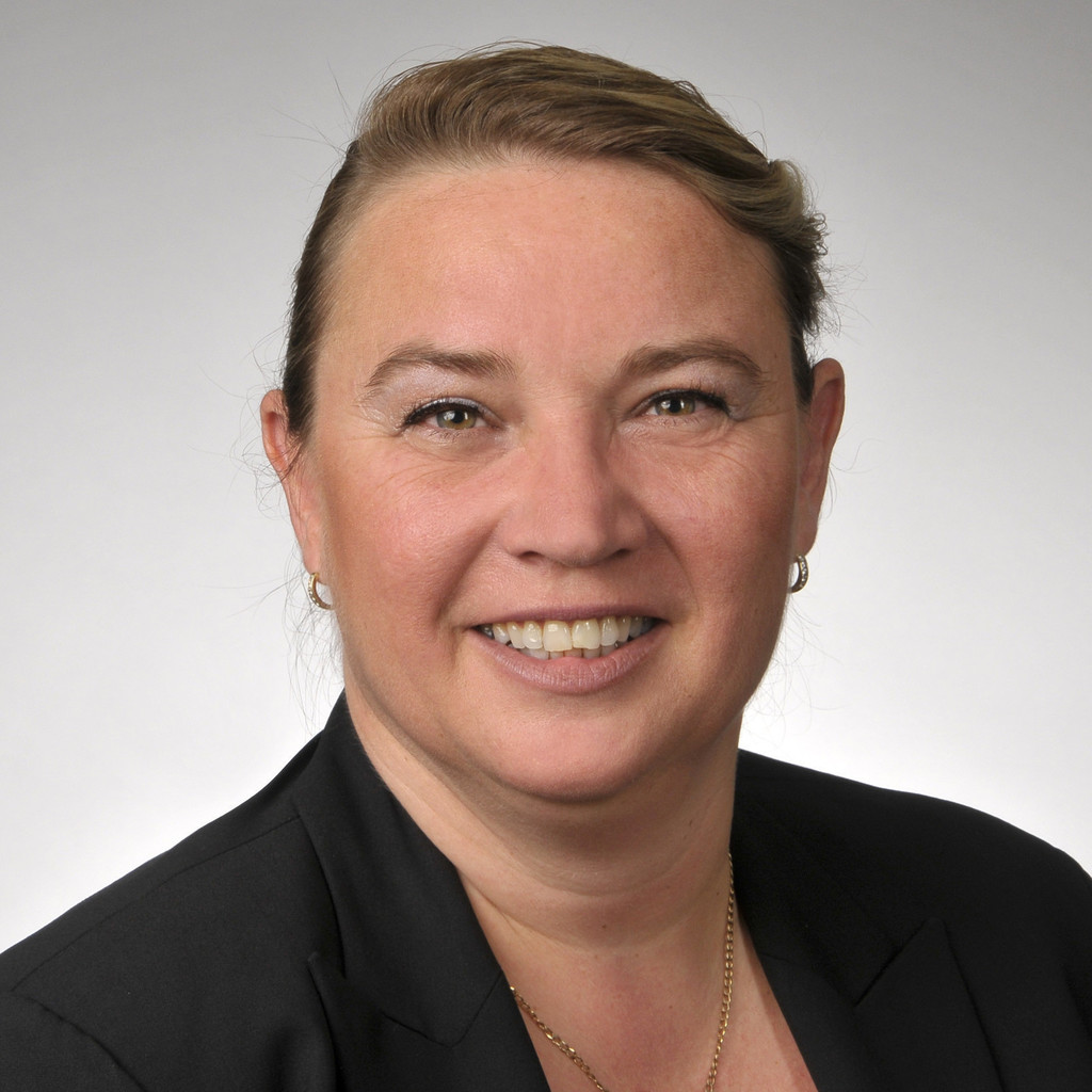 Michaela Lewis - Programm Manager, Project Manager,Geschäftsführerin ...