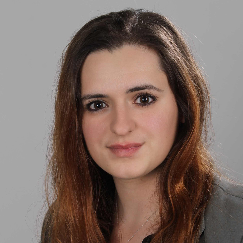 Alexandra Hirsch's Instagram, Twitter & Facebook on IDCrawl