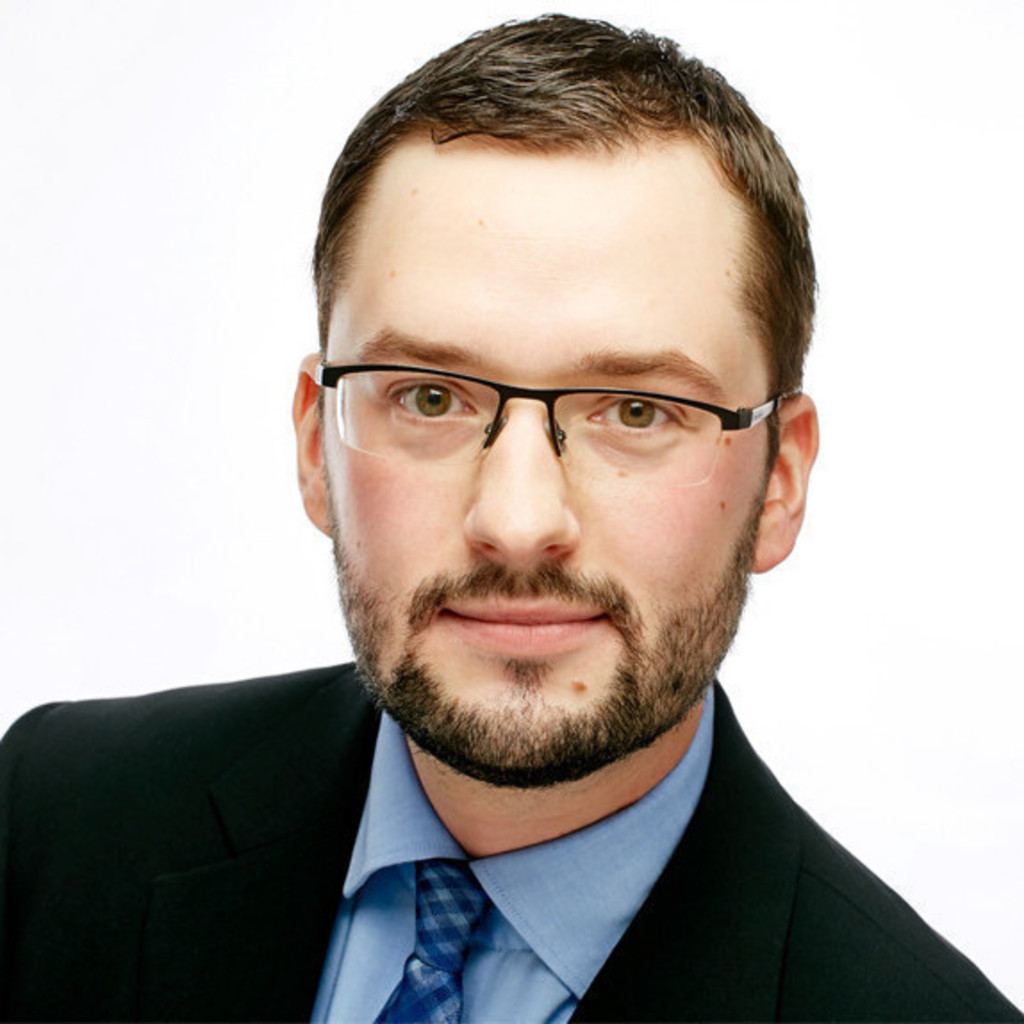 Dr. Martin Straßmann - Squad Lead Threat Analytics & Mitigation ...