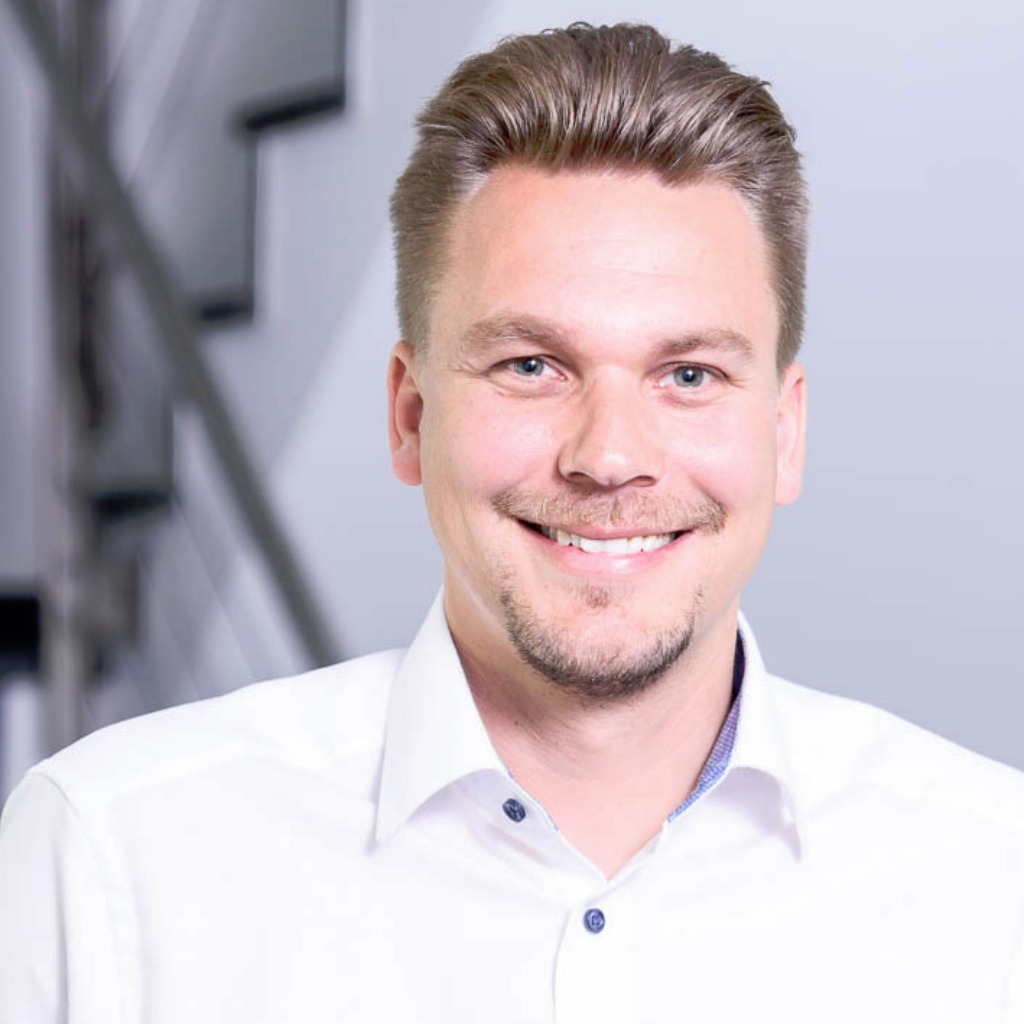 Robert Heger - Head of Legal - Real Garant Versicherung AG, Zurich ...