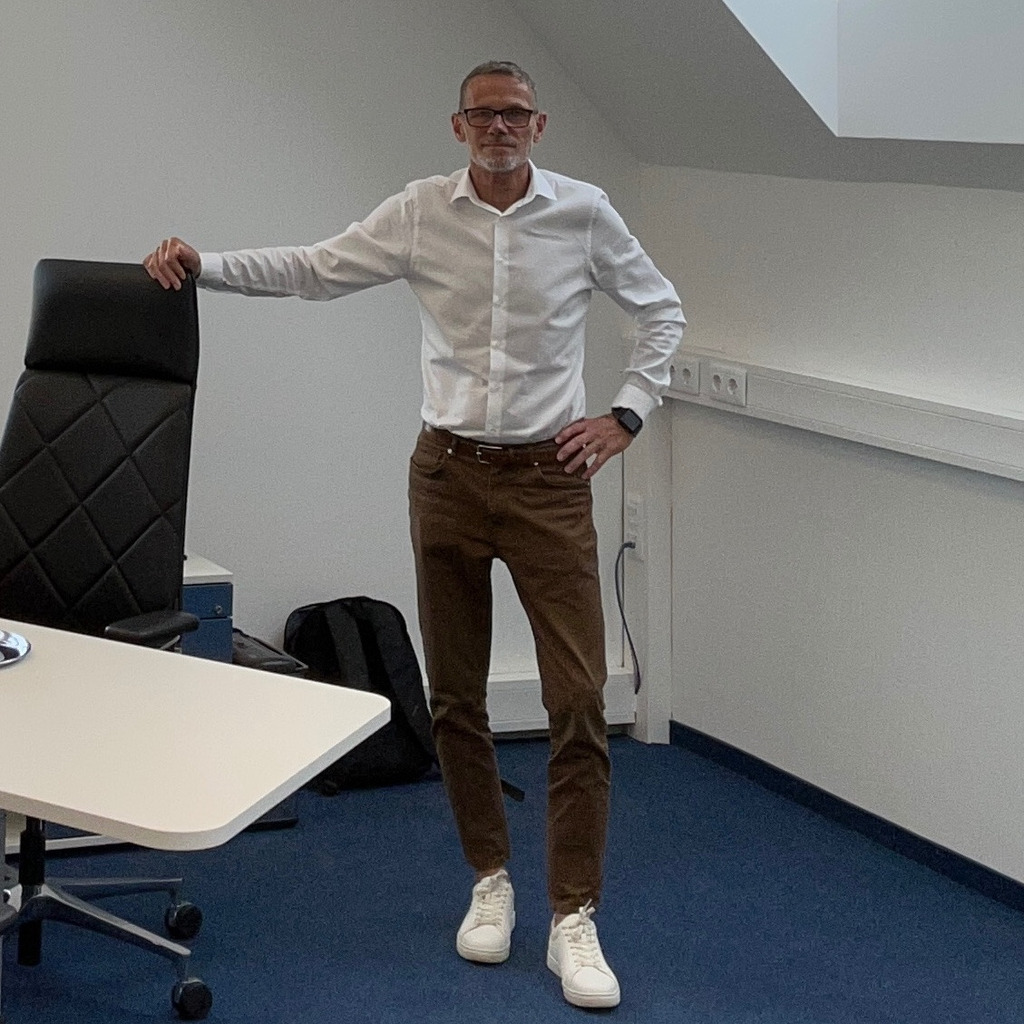 Michael Stecher - Head of Logistics - Ali´s Logistik GmbH | XING