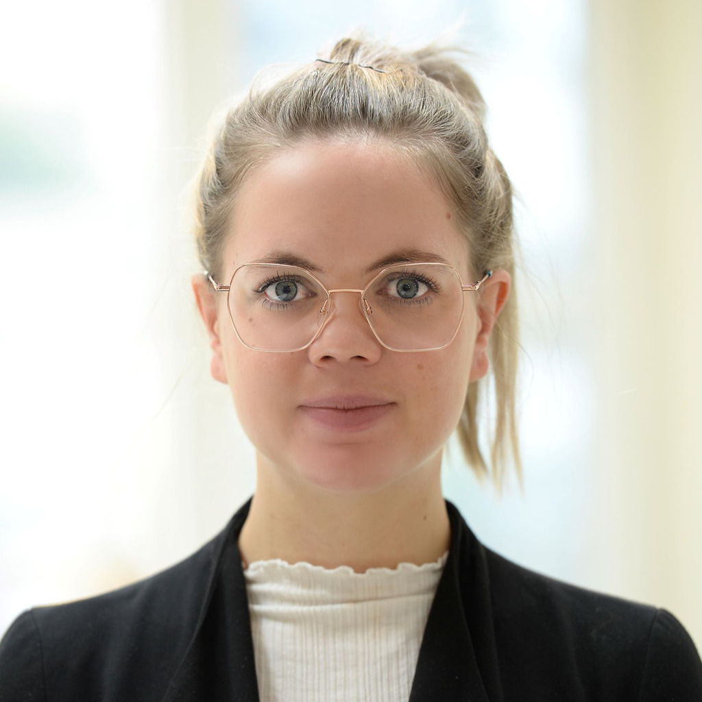 Janine Müller - Dozentin - Bundesfachschule des Lebensmittelhandels | XING