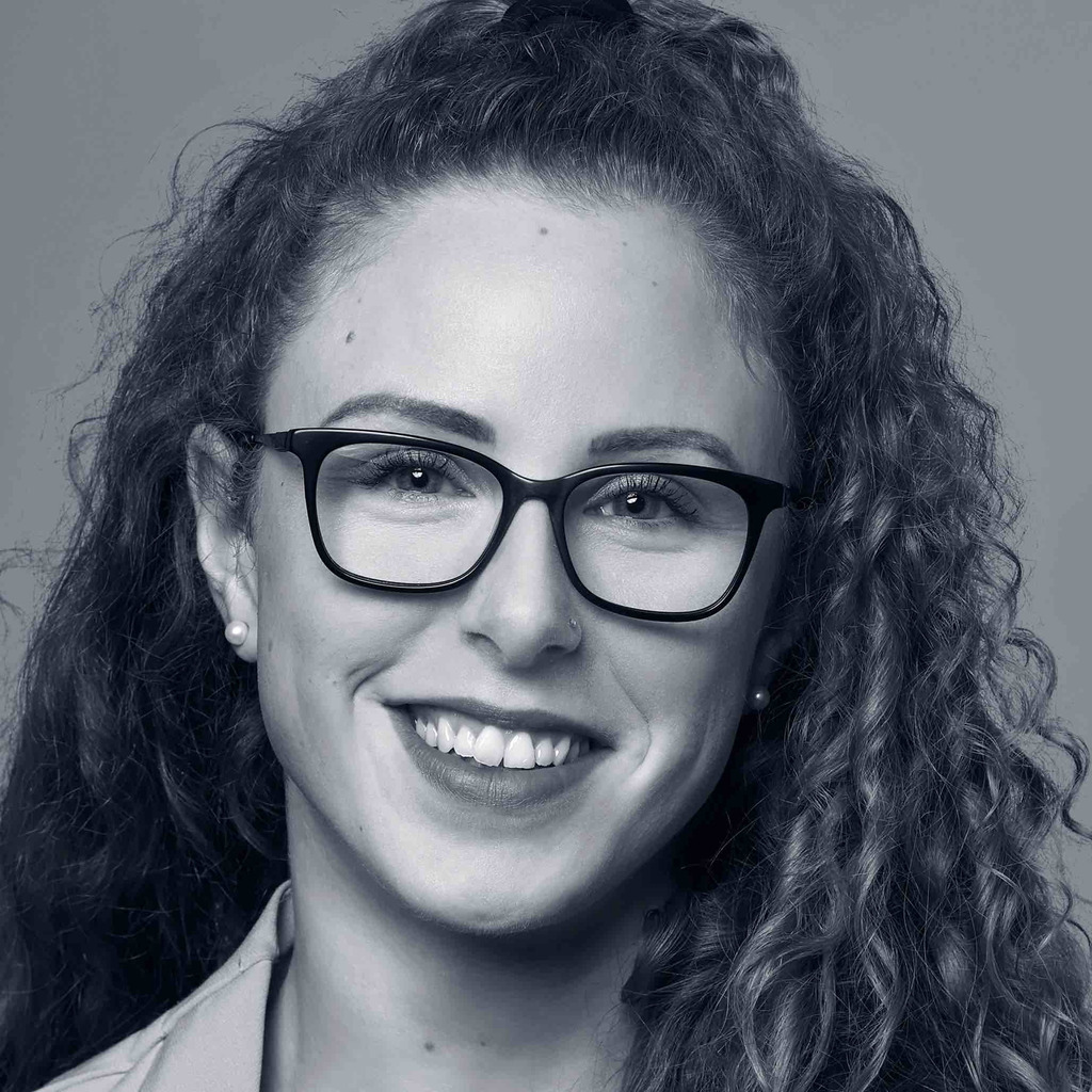 Kimberley Reinhardt - Verwaltung Organisation - TÜv Nord ...