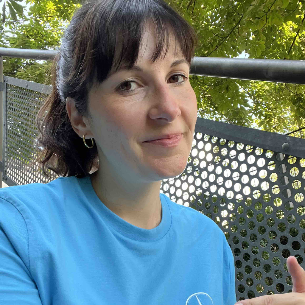 Stefanie Bosch - Koordination Providersteuerung - Mercedes-Benz Group ...