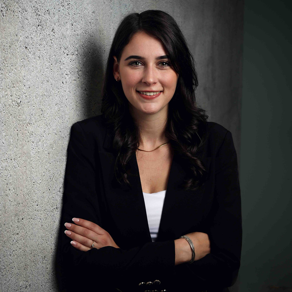 Carlotta Meixner - Key Account Managerin - Hays Professional Solutions ...