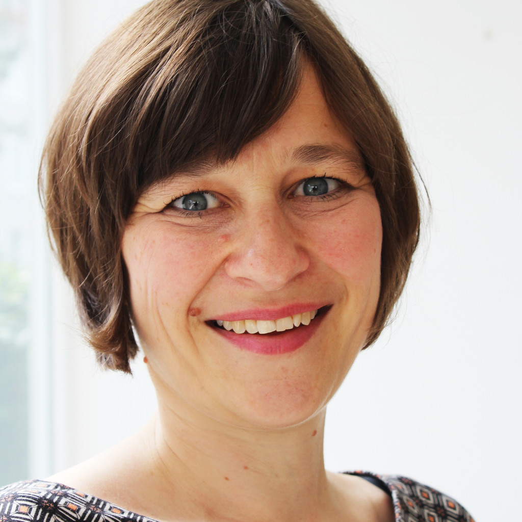 Christine Schmidt's Instagram, Twitter & Facebook on IDCrawl