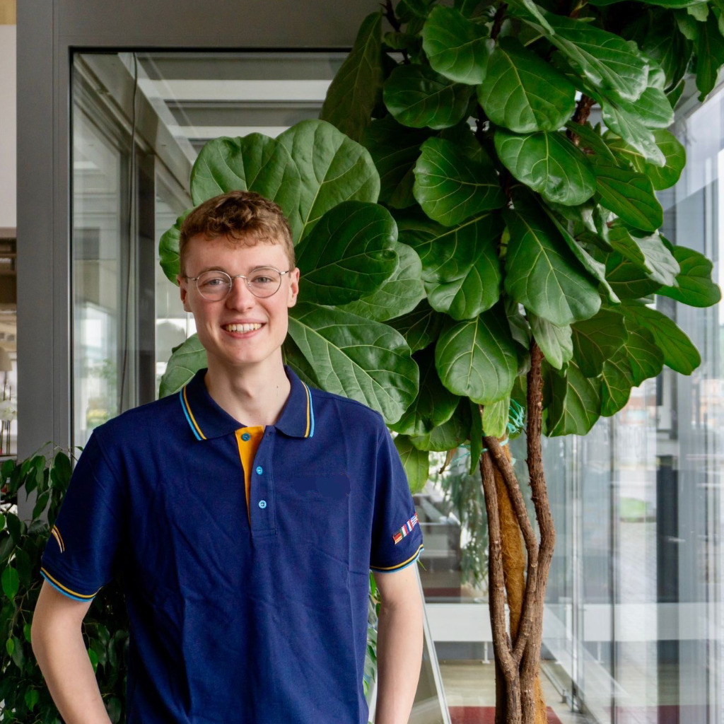 Bennet Harms - Reisebegleiter - Reisebüro Schmidt GmbH | XING