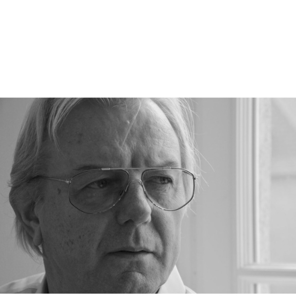 Hartmut Schwoy - Inhaber - Hartmut Schwoy Grafikdesign, Journalist | XING Hartmut Schwoy - Inhaber - Hartmut Schwoy Grafikdesign, Journalist | XING