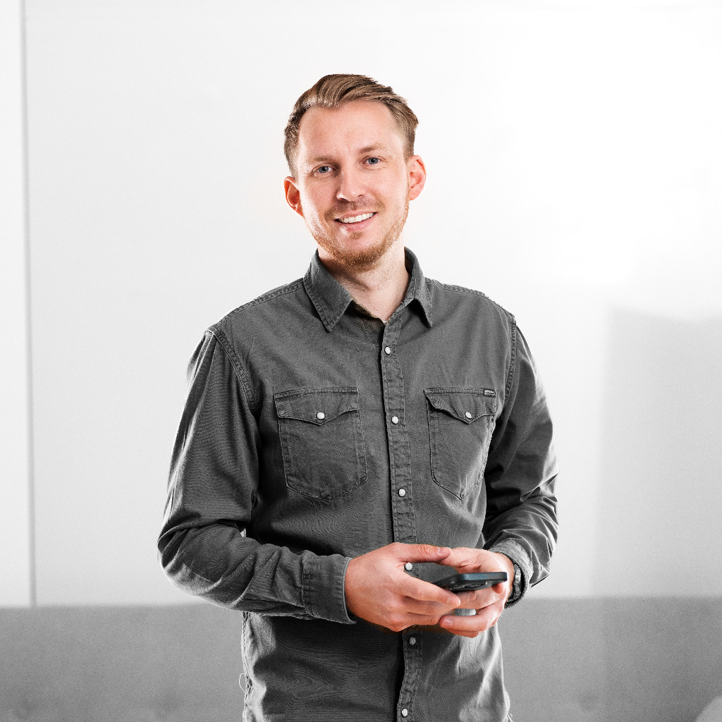 Simon Eberhardt - Gründer & Geschäftsführer - ideenhunger media GmbH | XING