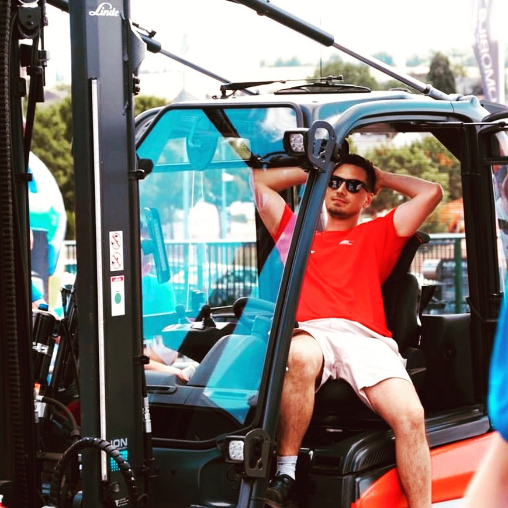 Adnan Catic - Abteilungsleiter - AO | XING