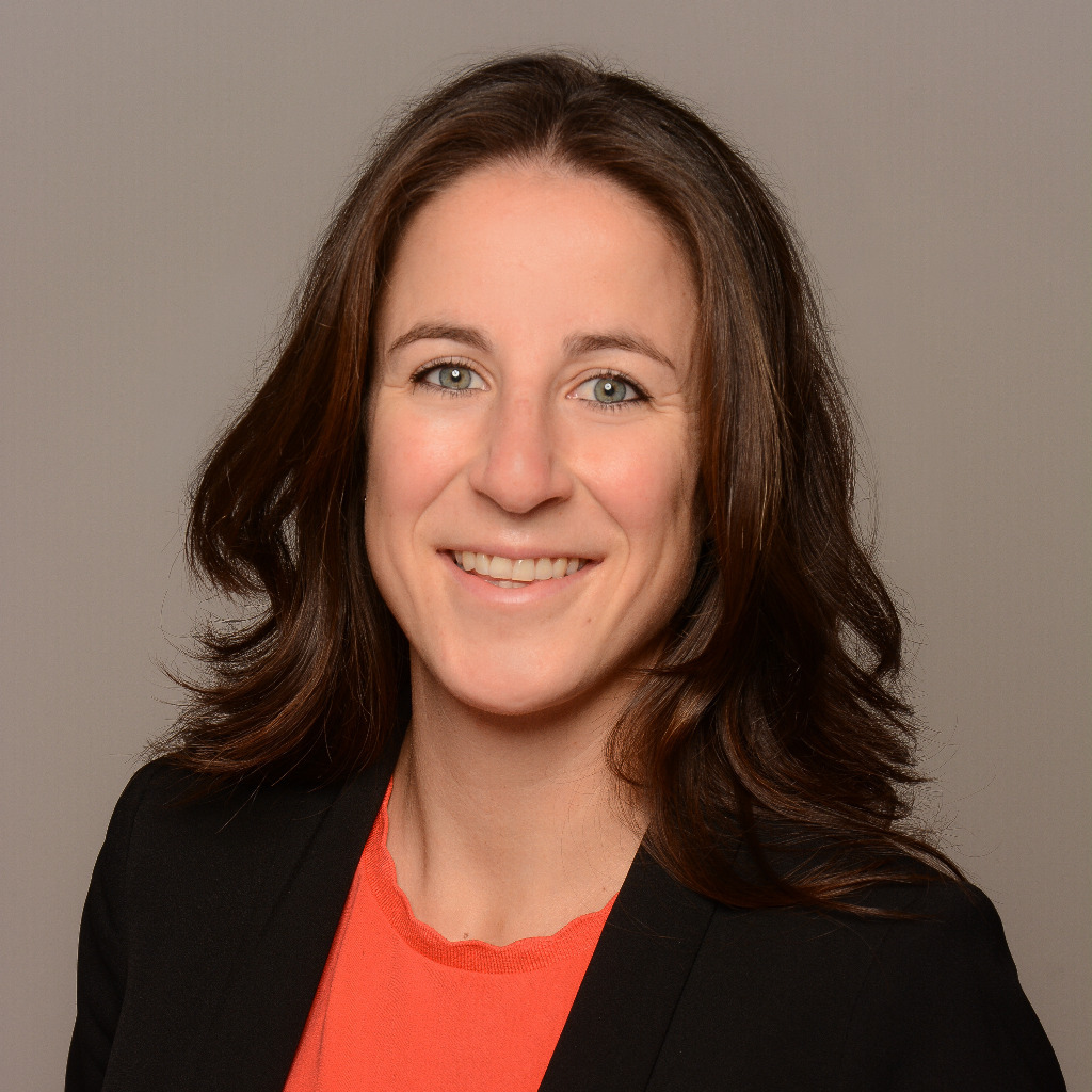 Miriam Mühlbauer - Manager Tax Americas, Steuerberaterin - Daimler ...