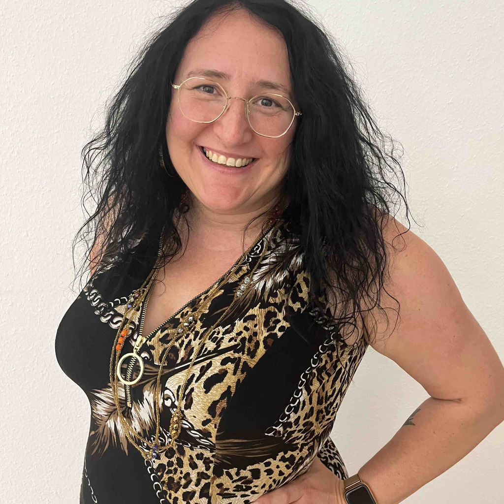 Mirjam Arogundade - Office Manager - Promedis24 GmbH | Nord GmbH | West ...