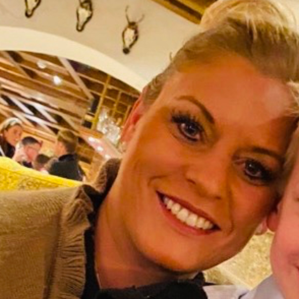 Simone Bartels - Kauffrau - Bartels-Automobile | XING