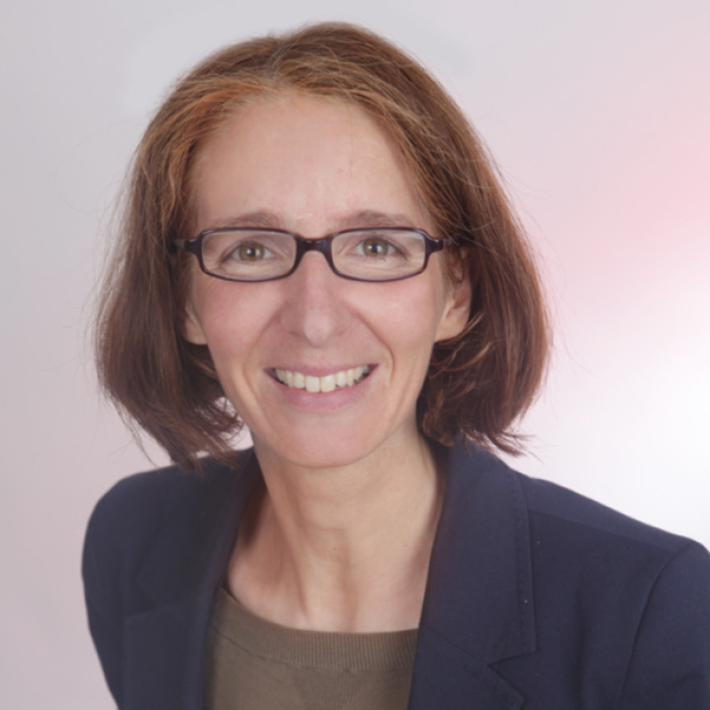 Simone Fries - suche Praktikumsstelle als Kauffrau für ...