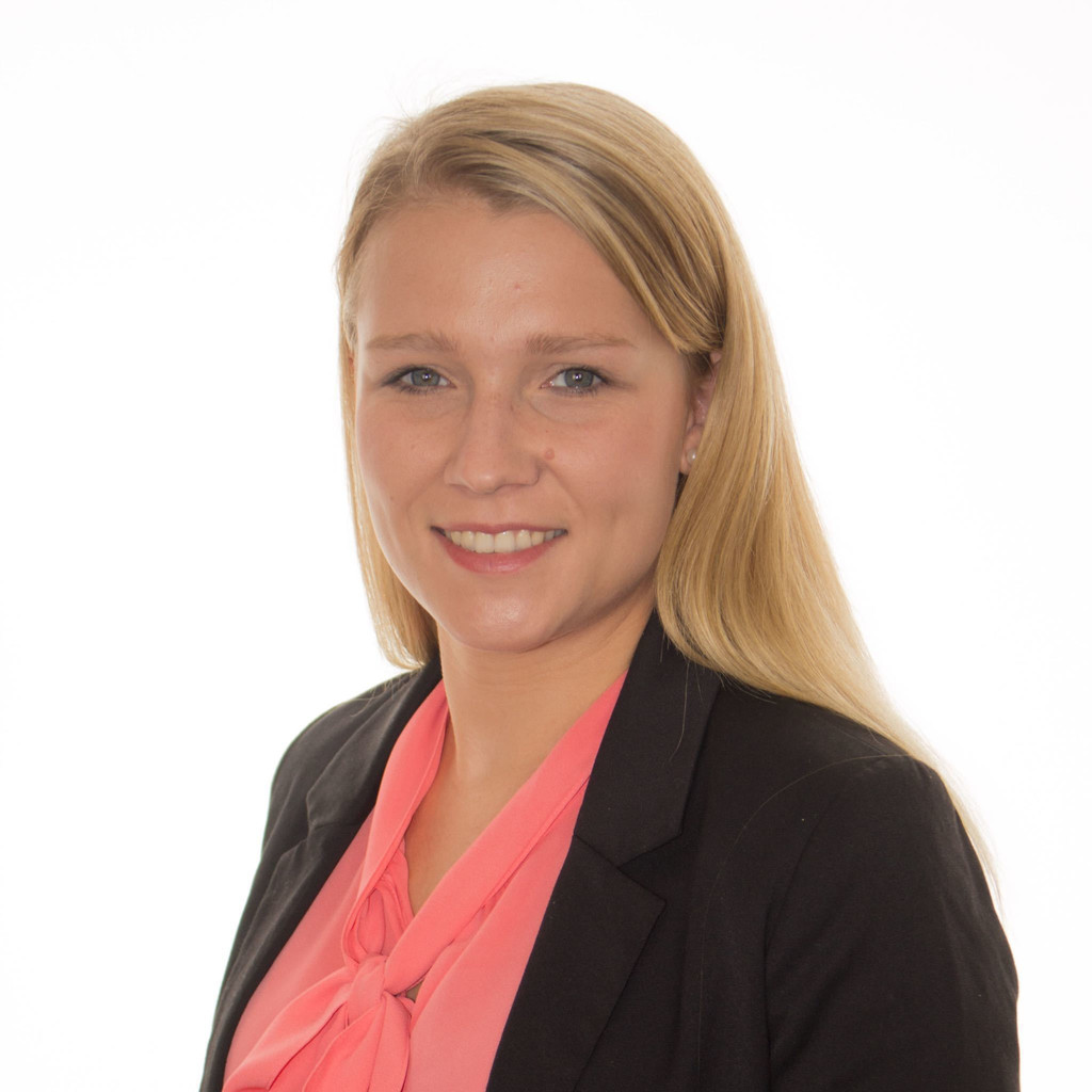 Julia Wirth - Gesundheits-und kinderkrankenschwester - Kinder -und ...